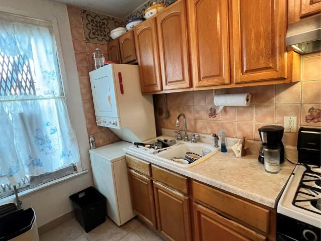 829 Southern Boulevard 3D