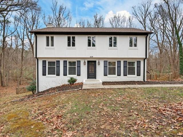 829 Sandlewood Dr, Durham, NC 27712