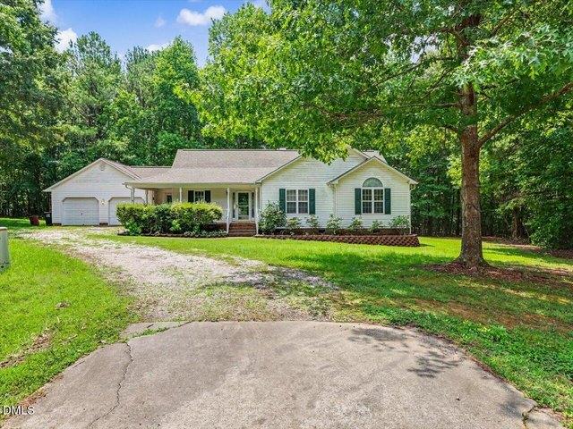 829 Rainer Ct, Garner, NC 27529