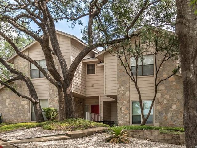 829 W Bitters Rd Apt 401, San Antonio, TX 78216