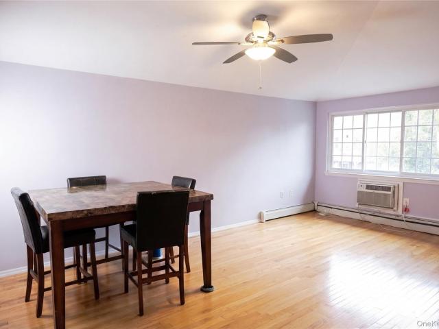 82 73 Country Pointe Circle