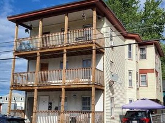 82 84 Willie St, Lowell, MA 01854