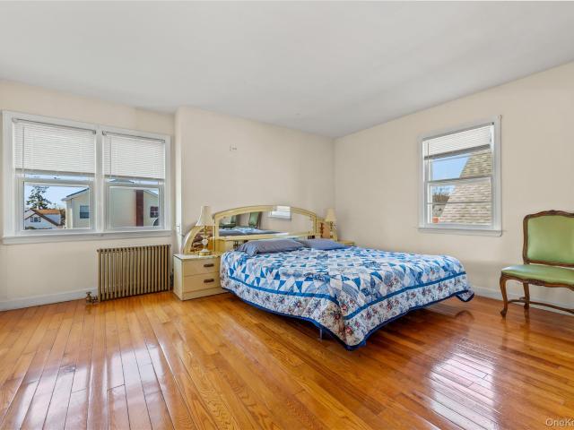 82 18 th Street