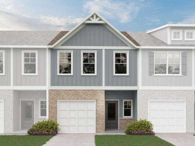 82 Vickers Point Dr, Fairburn, GA 30213