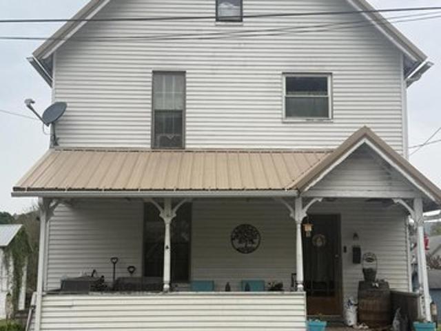 82 Wagner Ave, Montgomery, PA 17752