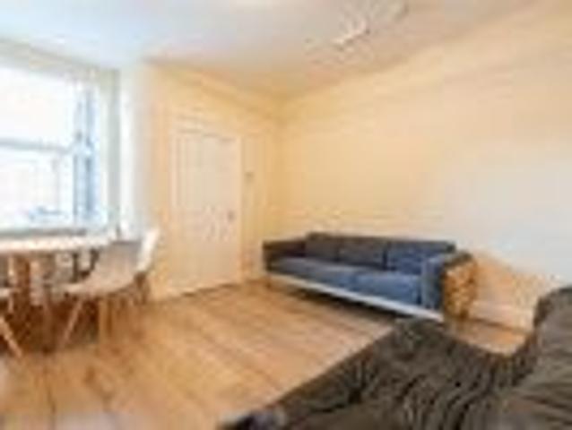 82 Wayland Road, Sheffield