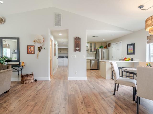 82 weldwood dr