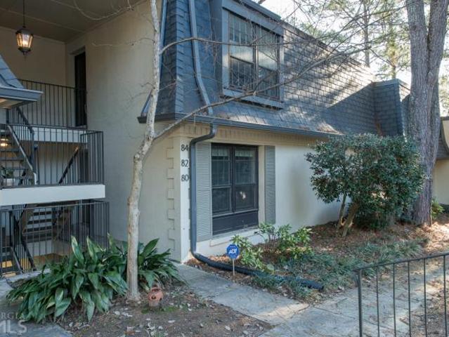 82 Adrian Pl NW, Atlanta, GA 30327