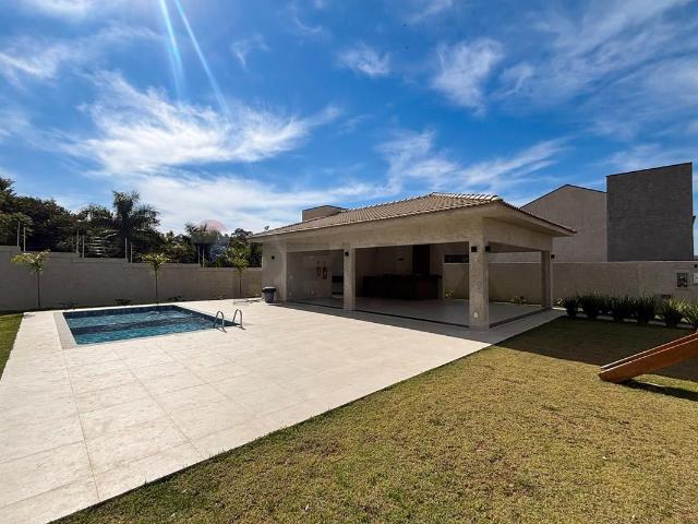 82 Área Útil Casa de Condomínio Alugar, 2 Dormitórios localizado em Vila Omissolo, Louveira, São Paulo, 13291432 | Brasil
