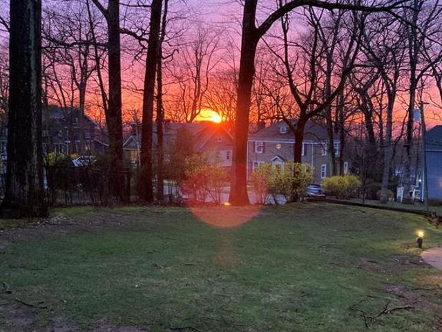 82 Arlington Avenue