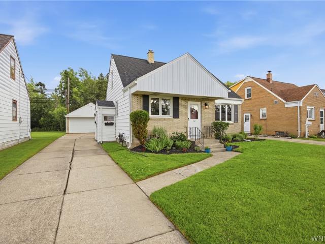82 Cathedral Lane