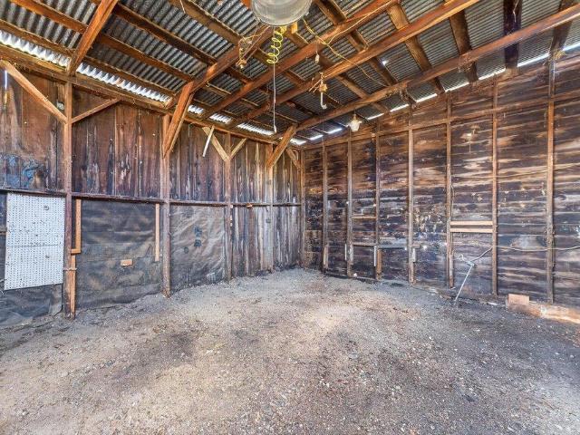 82 Doering Lane