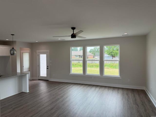 82 Dove Ln