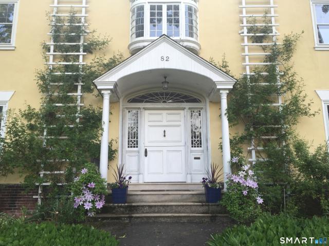 82 Edgehill Rd, New Haven, CT 06511 | MLS #24154 | Compass