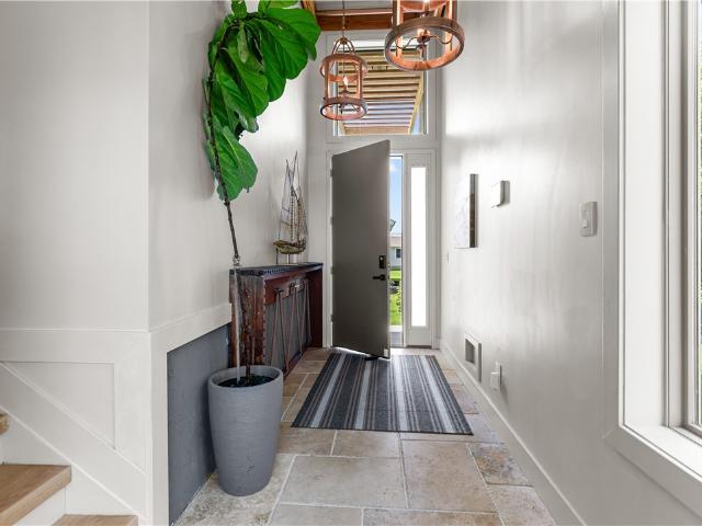 82 Ellery Road