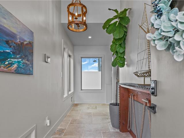 82 Ellery Road