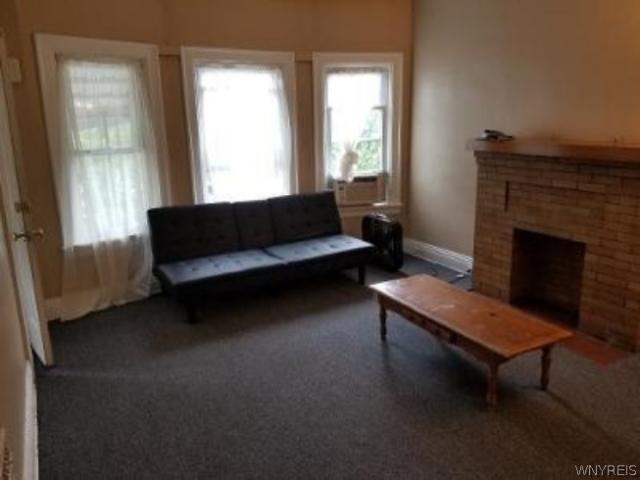 82 Englewood Avenue