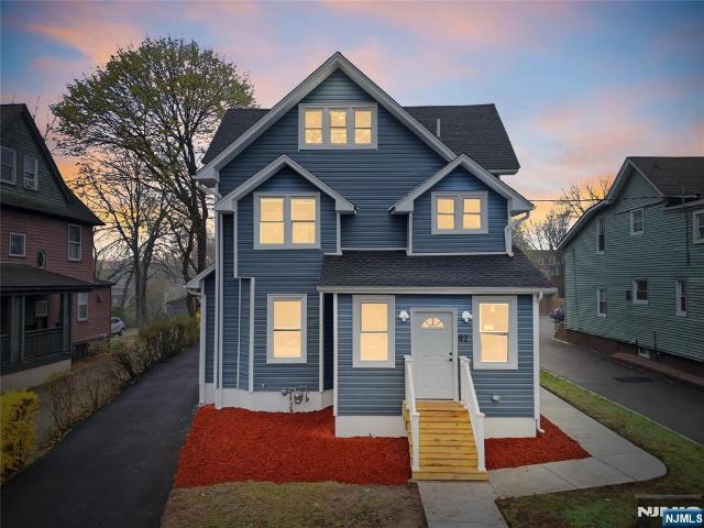 82 Grove St, Montclair, NJ 07042 | MLS #26011 | Compass