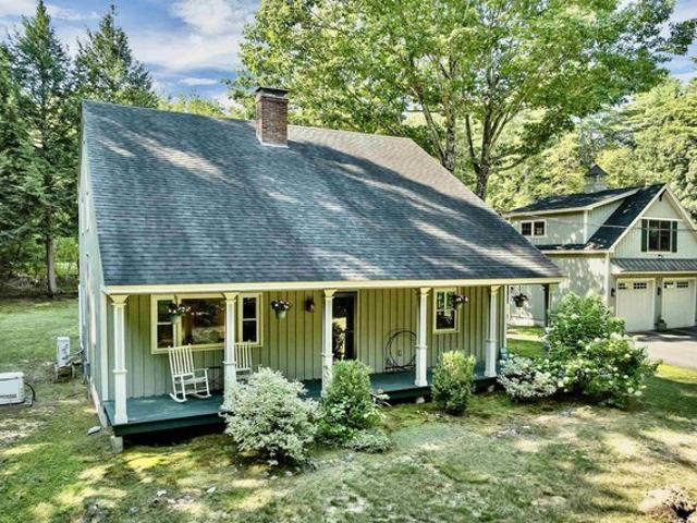 82 Greenes Basin Rd, Moultonborough, NH 03254