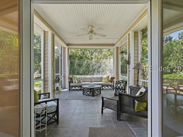 82 Hampton Cir, Bluffton, SC 29909