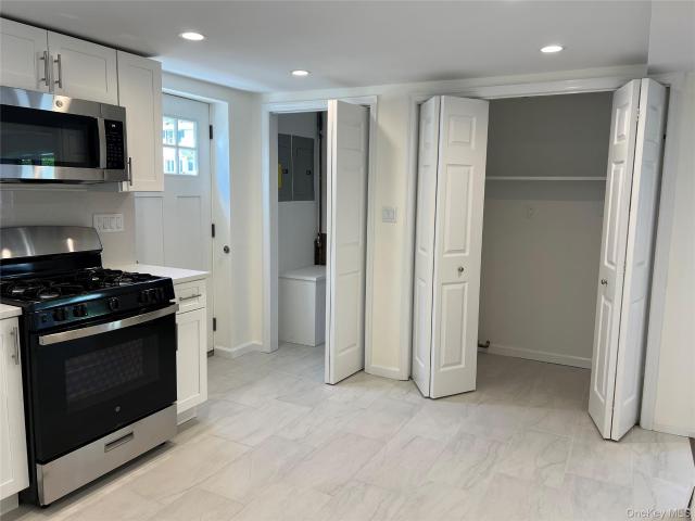 82 Hickory Road