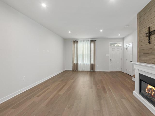 82 Hunters Drive