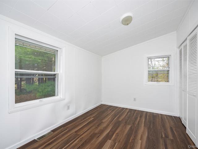 82 Lake Rd, Pine Plains, NY 12567 | MLS #924504