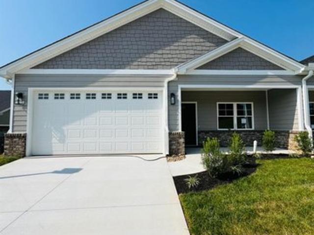 82 Lockridge Ln, Lynchburg, VA 24502