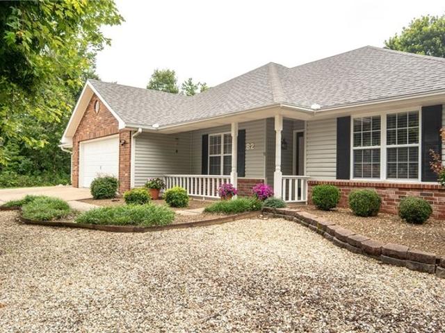82 Magrath Dr, Bella Vista, AR 72715