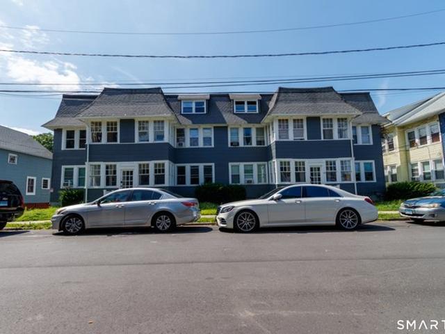 82 Maple Ave, New London, CT 06320