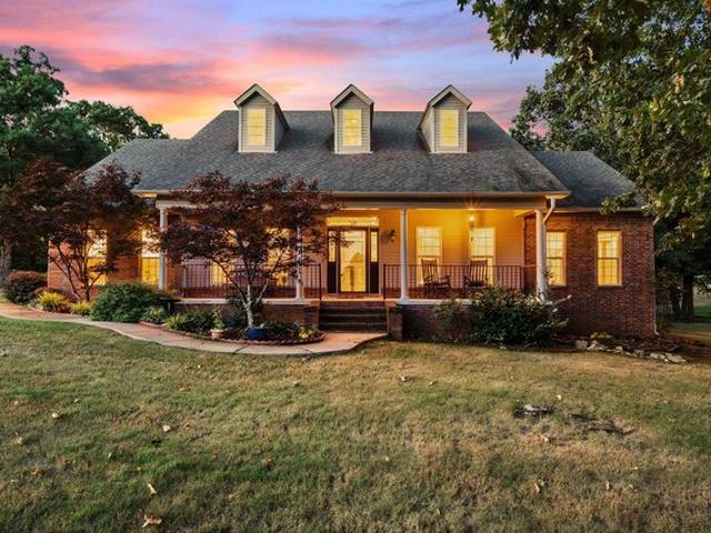 82 Northlake Cir, Conway, AR 72032