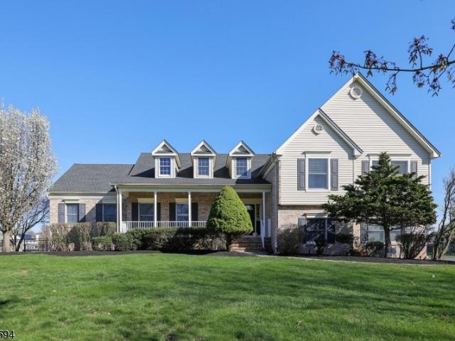 82 Oxford Pl