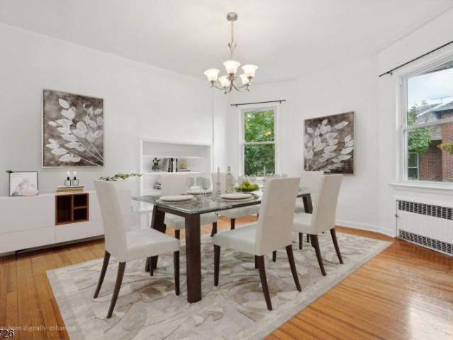 82 Park Pl # 2