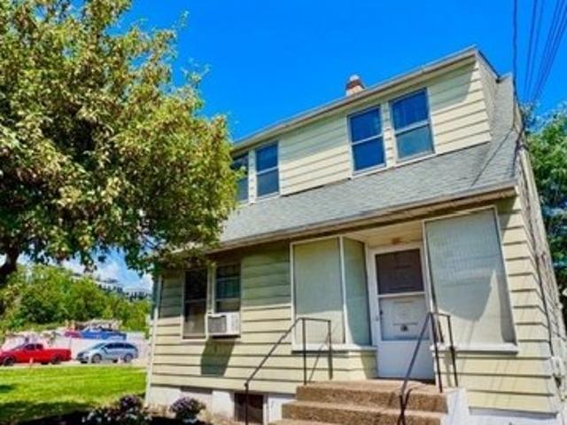 82 Roosevelt Ave, Belleville, NJ 07109