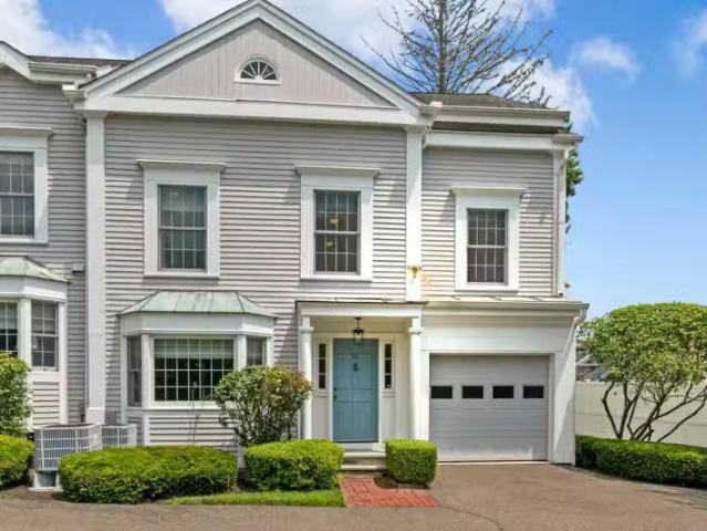 82 Seminary Street, 82, New Canaan, CT 06840