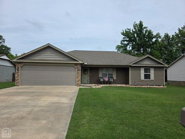 82 Sundale Cir, Paragould, AR 72450