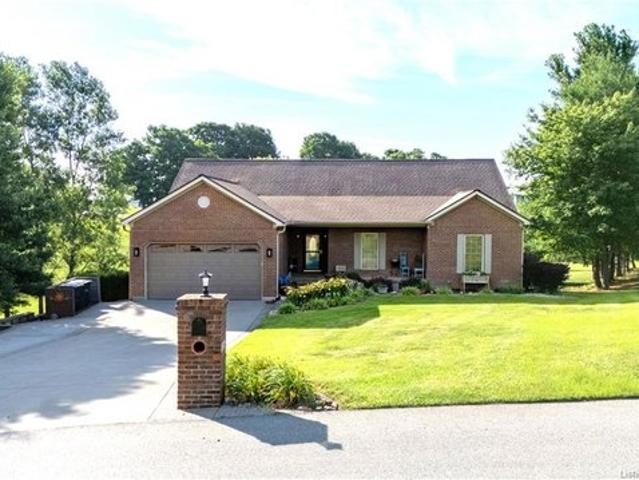 8304 Hidden River Trce, Charlestown, IN 47111