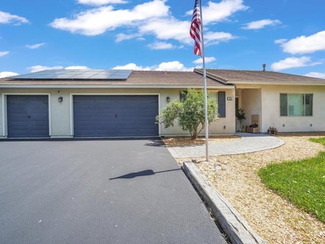 8304 Shadi Ln, Winters, CA 95694