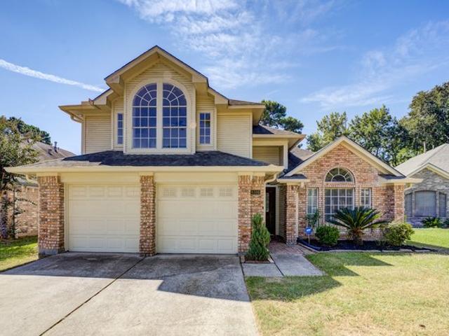 8306 Lake Crystal Dr, Houston, TX 77095