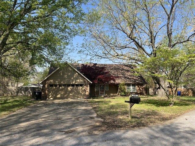 8306 S Joshua Ave, Broken Arrow, OK 74011