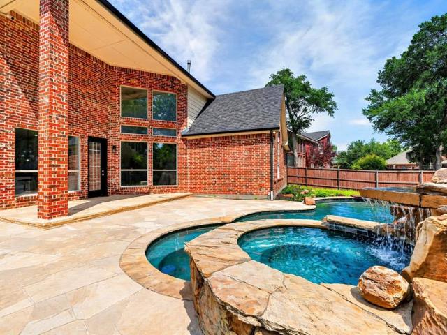 8306 Sawgrass Lane
