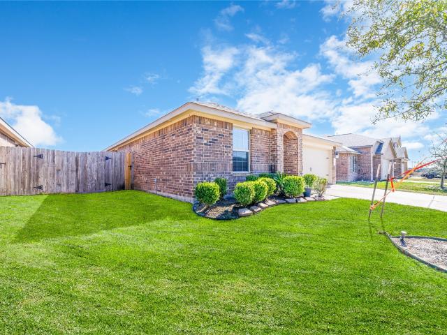 8307 Oakleaf Meadow Court