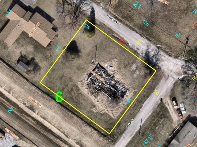 8308 Belleview Ave, East Saint Louis, IL 62203
