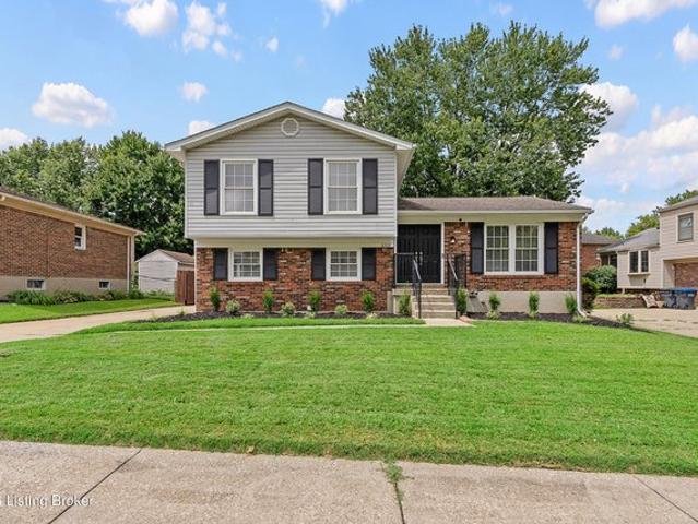 8308 Daverman Dr, Louisville, KY 40228