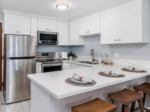 8308 Regents Rd, Unit 1H, San Diego, CA 92122 | MLS #260006 | Compass