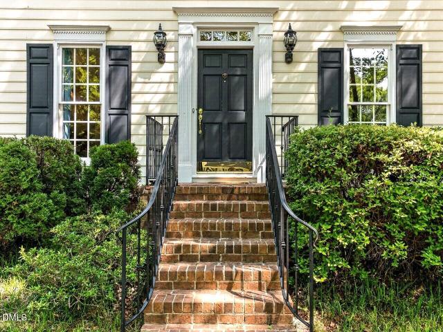 8308 Seagate Dr, Raleigh, NC 27615 | MLS #10163 | Compass