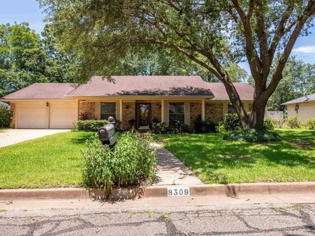 8309 Oxford Dr, Tyler, TX 75703