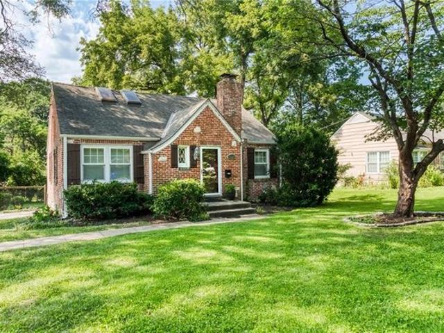 8309 W 60th St, Merriam, KS 66202