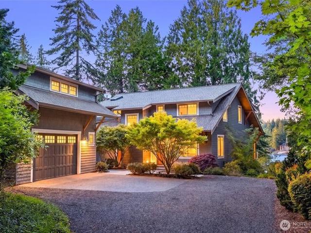 8300 NE Hidden Cove Rd, Bainbridge Island, WA 98110
