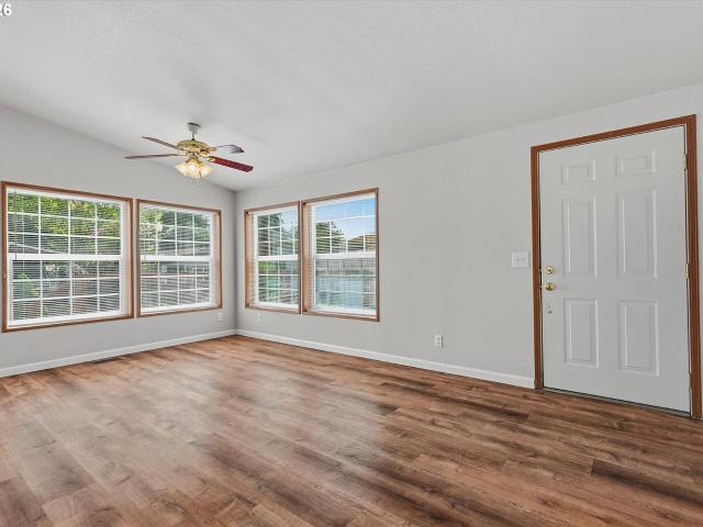 8300 ne quatama st # 133
